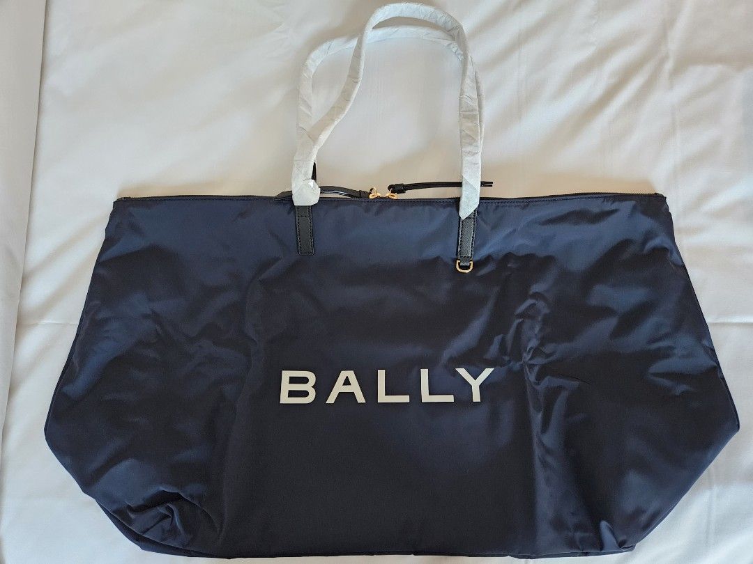 BALLY FOLDABLE BAG TOTE XL (MIDNIGHT BLUE), Luxury, Bags & Wallets on Carousell