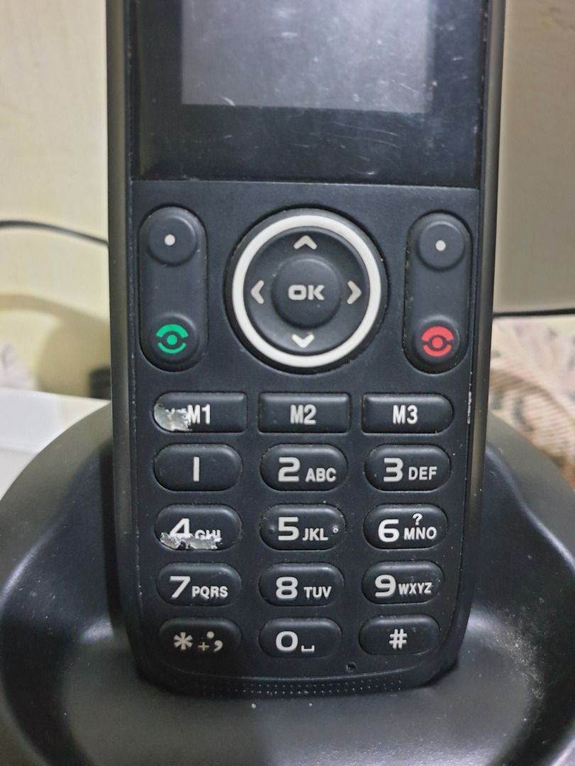 Basic phone with stand Globe locked Regular sim, Mobile Phones ...