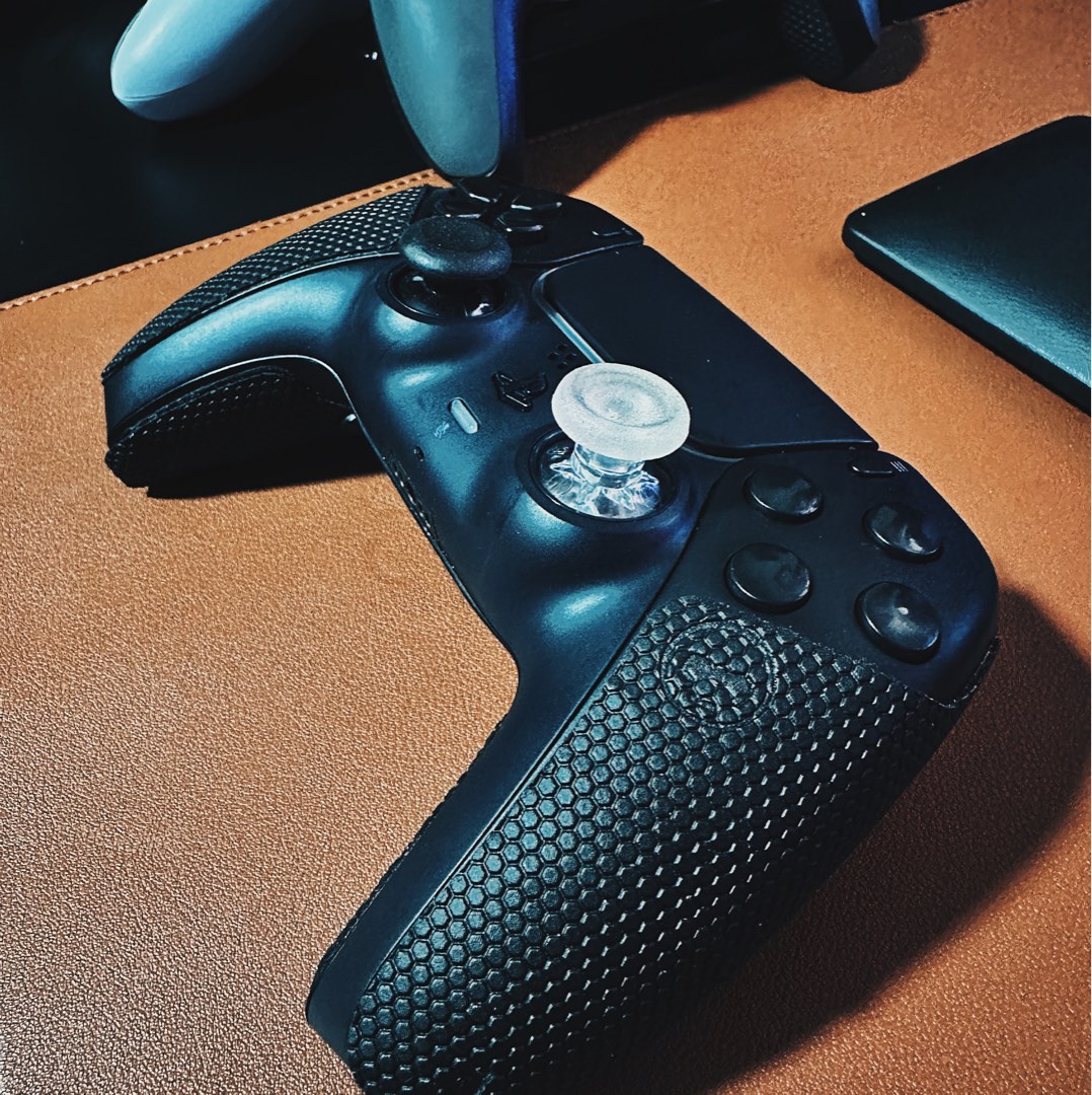 BattleBeaver PS5 Custom Controller, Video Gaming, Gaming Accessories ...