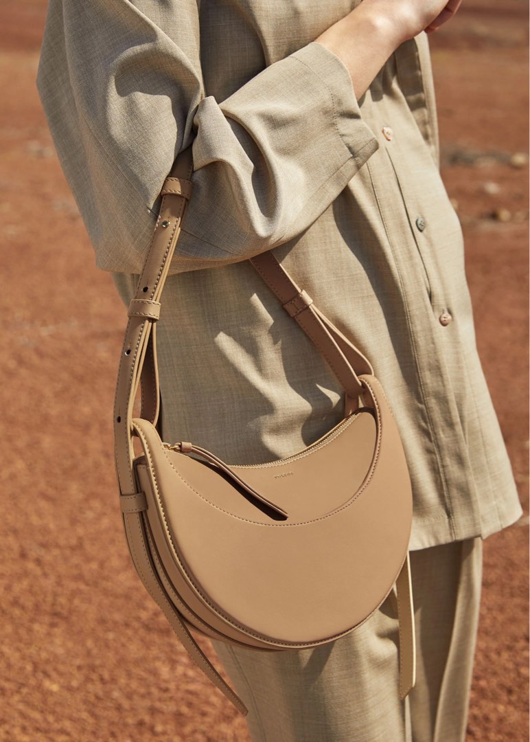 [Instock] Polene Dix, Women's Fashion, Bags & Wallets, Shoulder Bags on ...