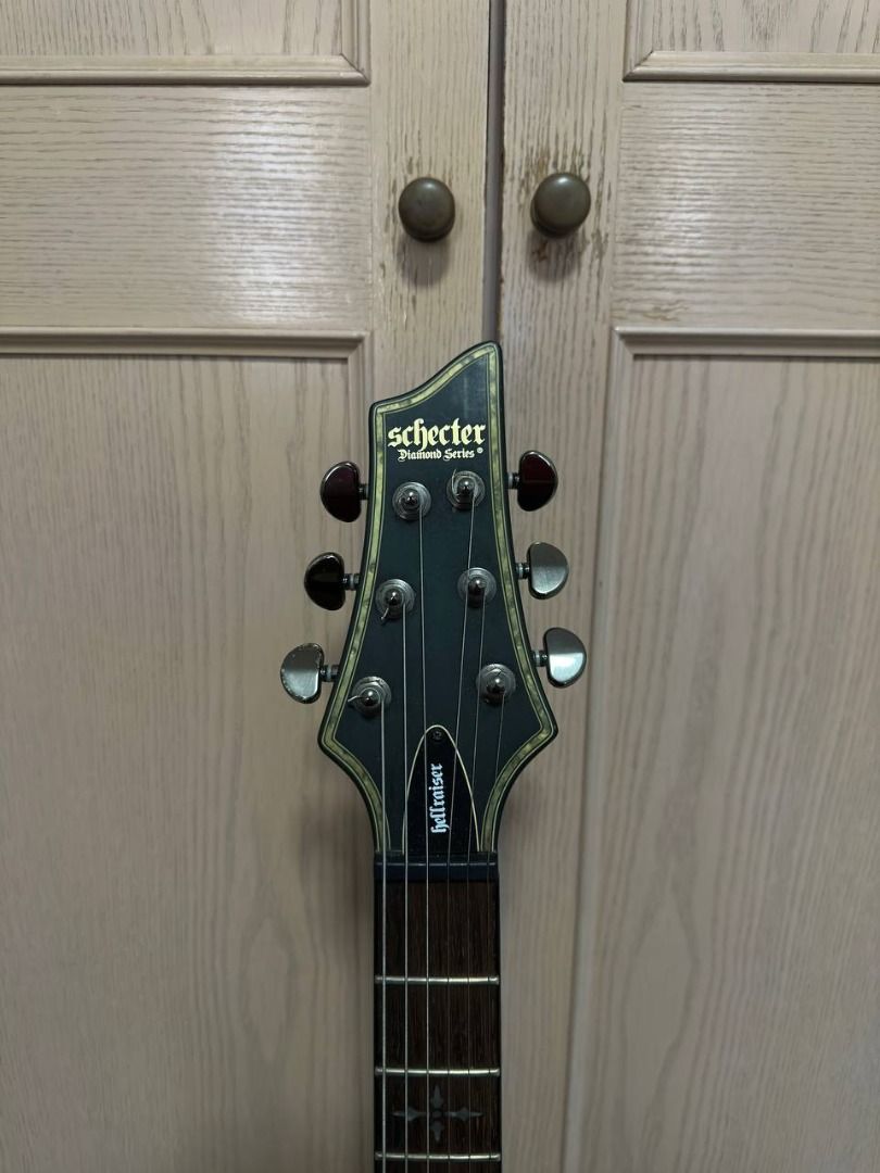 Beautiful Schecter demon 6 diamond series (black and gold), Hobbies ...