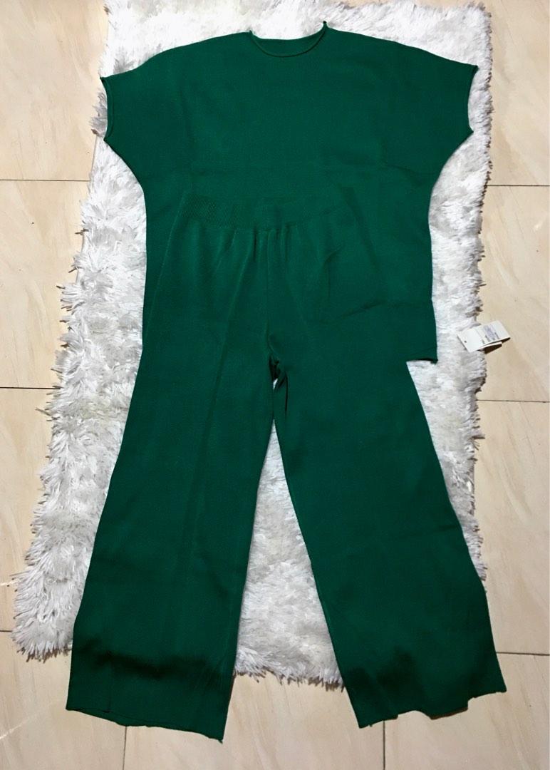 Bkk knitted coords/ set, Women's Fashion, Dresses & Sets, Sets or ...