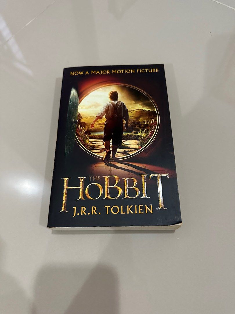 Book - The Hobbit - J.R.R Tolkien, Hobbies & Toys, Books & Magazines ...