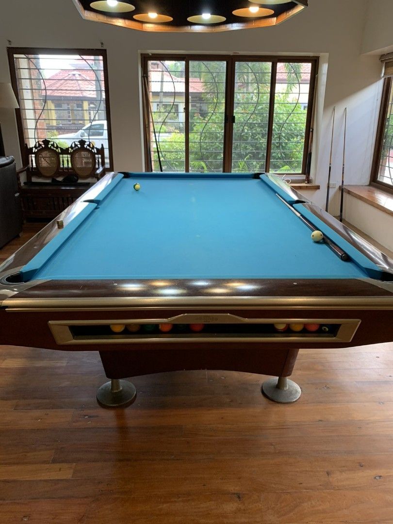 BRUNSWICK ITALIAN SLATE STANDARD BILLIARD TABLE, Sports Equipment ...