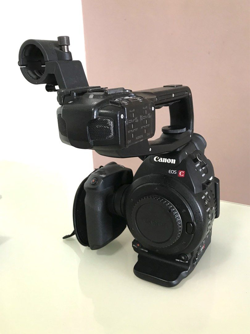 Canon C100 Video Camera, Photography, Video Cameras on Carousell