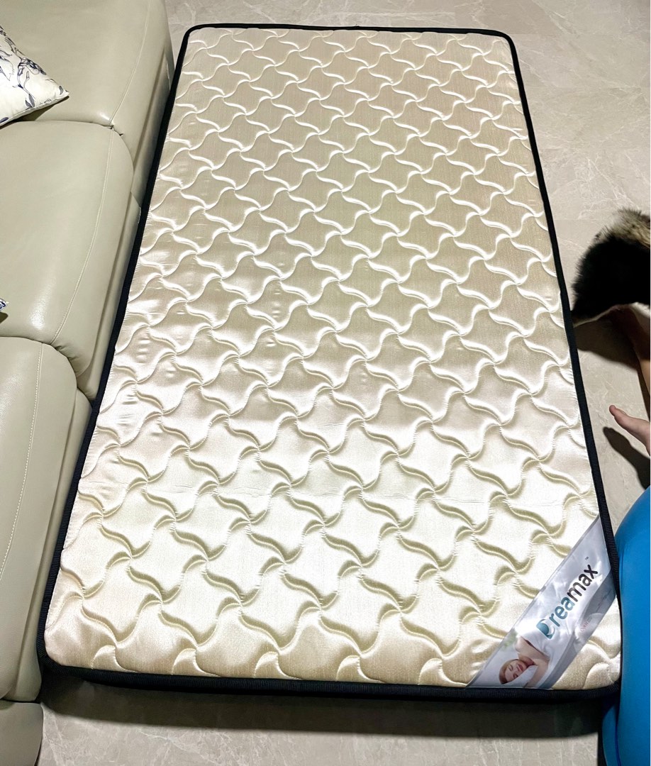 Dreamax Super Single mattress, Furniture & Home Living, Furniture, Bed ...