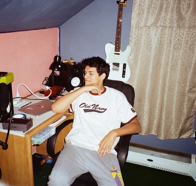 [EXCLUSIVE] Omar Apollo : Stereo ﻿﻿Vinyl | Burgundy & White Marble LP ...