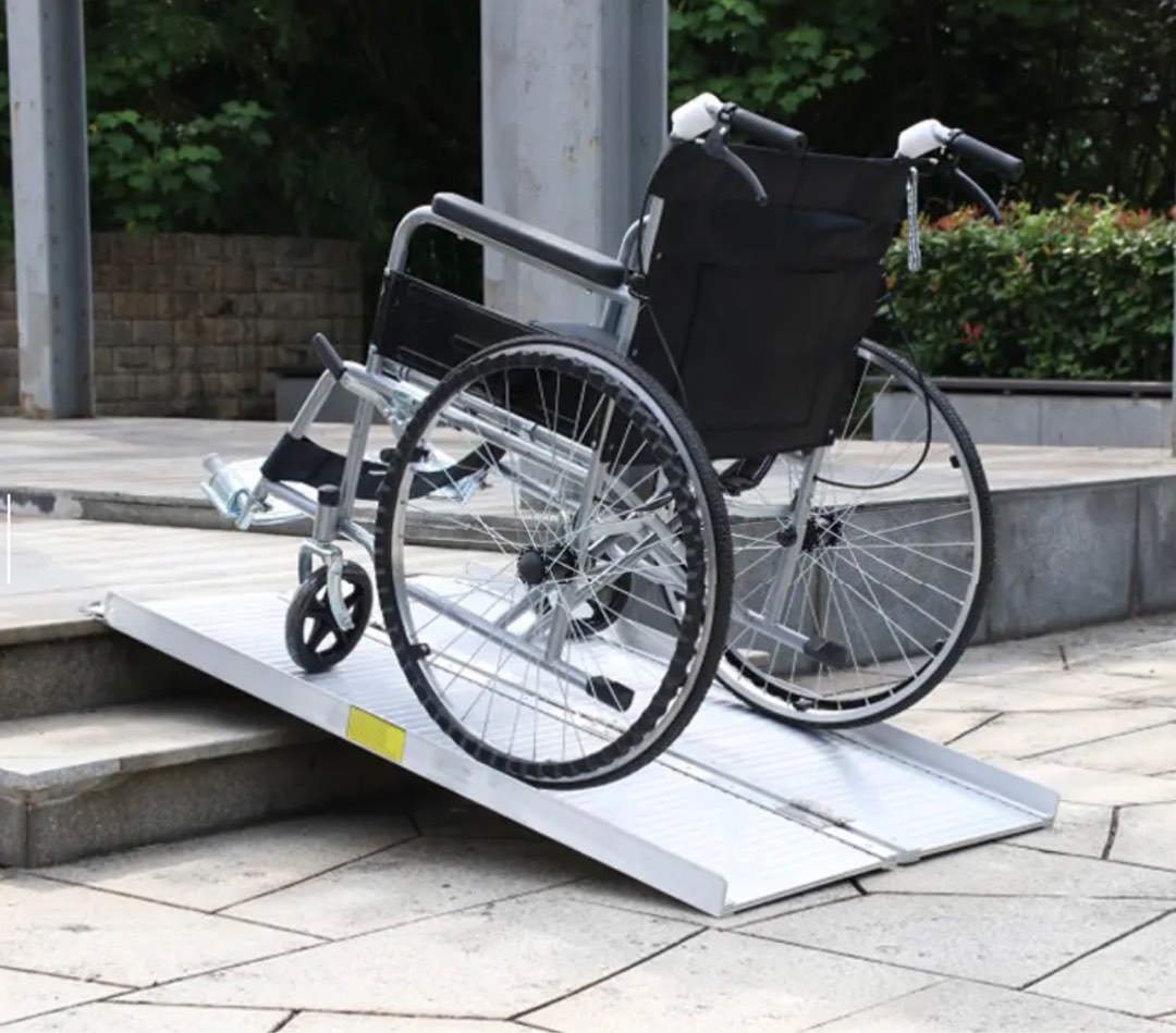 Foldable ramp 6ft, Photography, Video Cameras on Carousell