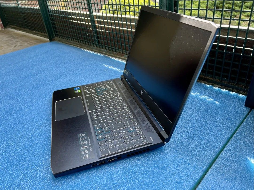 Gaming Laptop Asus Predator Helios 300, Computers & Tech, Laptops ...