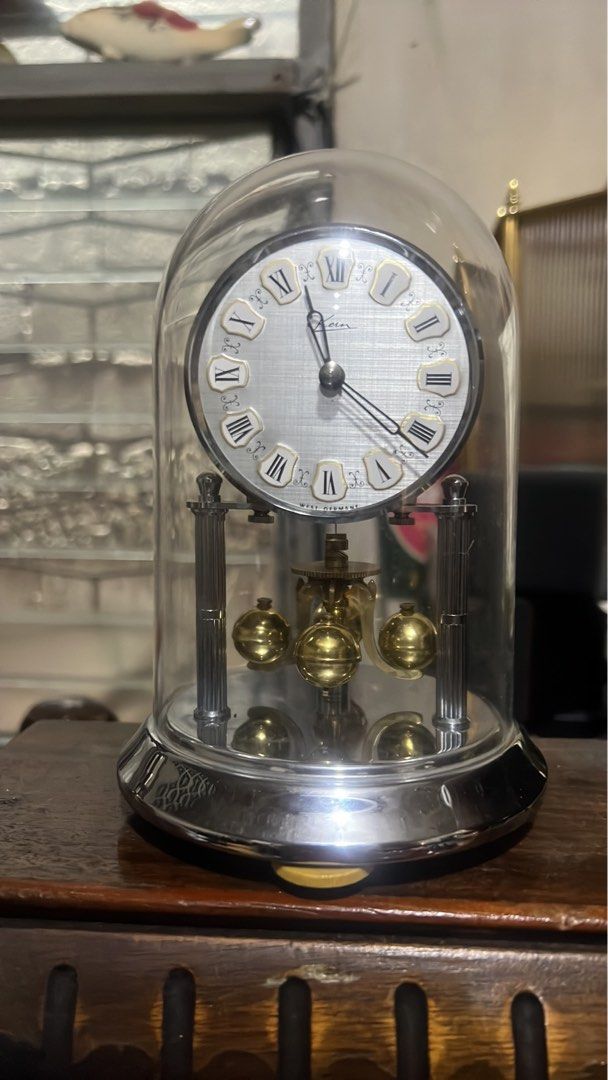 Kern Anniversary Clock, Furniture & Home Living, Home Decor, Clocks on ...