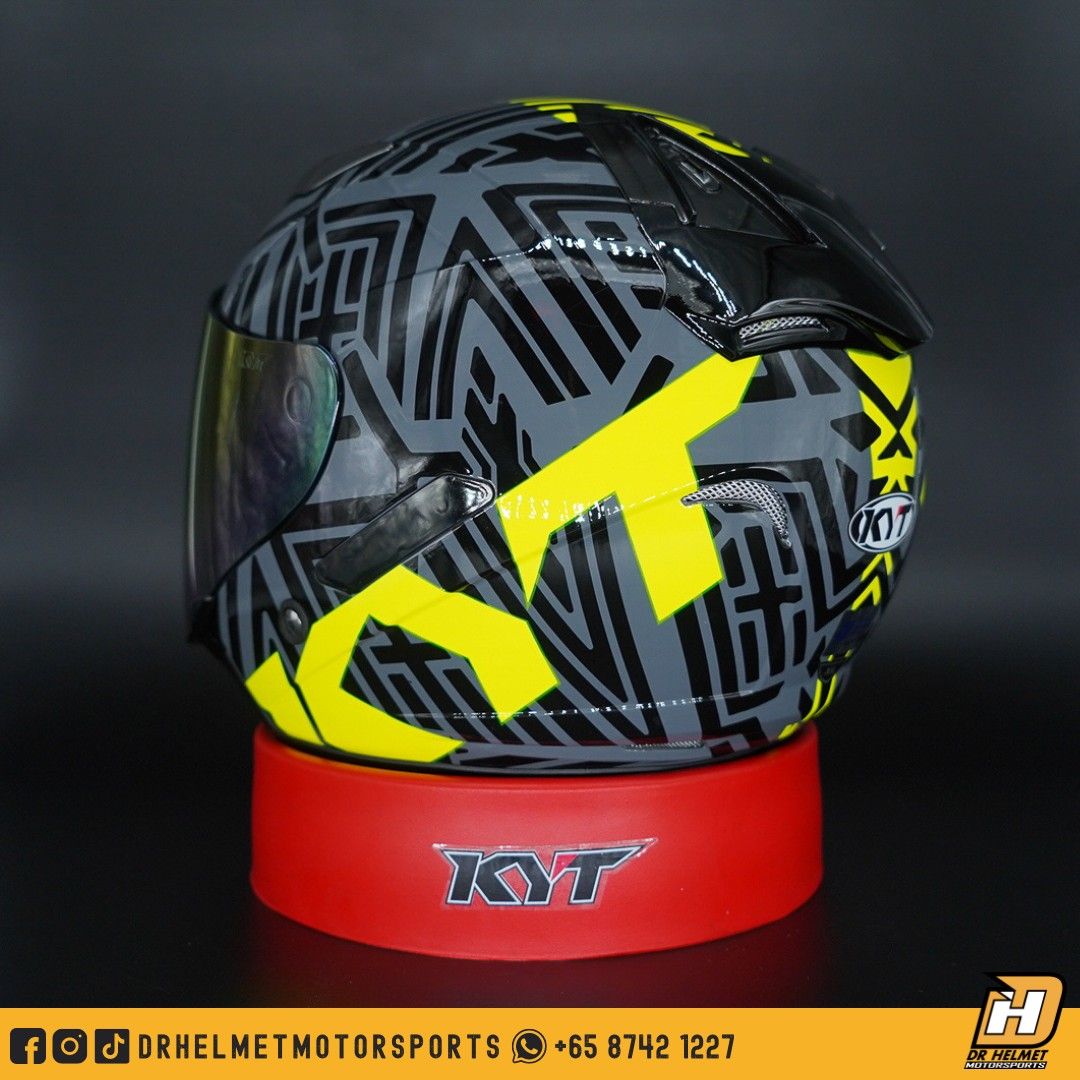 KYT Helmet Hellcat Neon Yellow (PSB Approved), Motorcycles, Motorcycle ...