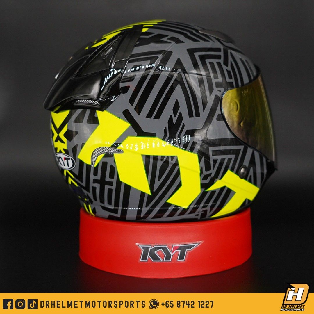 KYT Helmet Hellcat Neon Yellow (PSB Approved), Motorcycles, Motorcycle ...