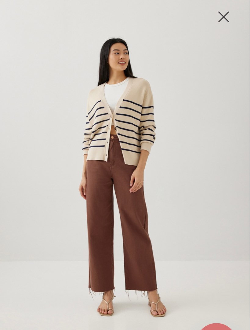 LB | Sasha Striped Knit Cardigan, Women's Fashion, Coats, Jackets and Outerwear on Carousell