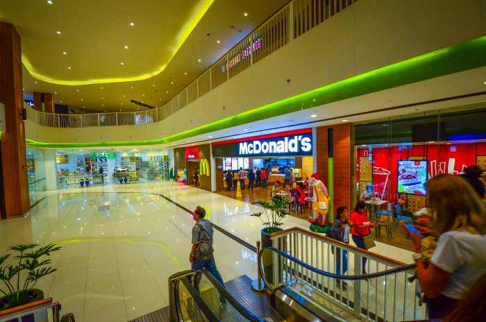 FOR SALE or FOR RENT \('v')/ 1BR MAKATI Condo MRT Magallanes Station ...