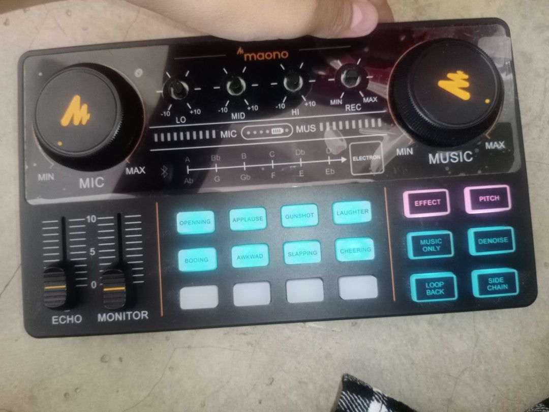 Maono Caster Lite, Audio, Other Audio Equipment on Carousell