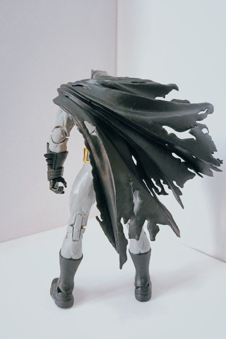McFarlane Batman Battle Damage & Joker Body ONLY not SHF Figma Kaiyodo ...