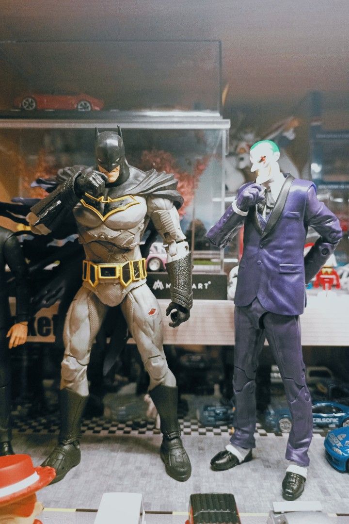 McFarlane Batman Battle Damage & Joker Body ONLY not SHF Figma Kaiyodo ...
