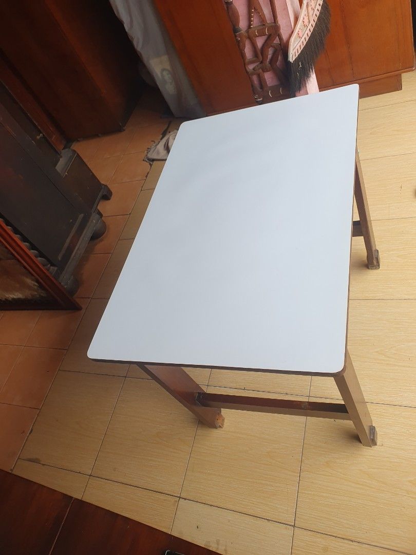 meja antik meja tv meja audio mejaart deco, Antik, Furnitur di Carousell