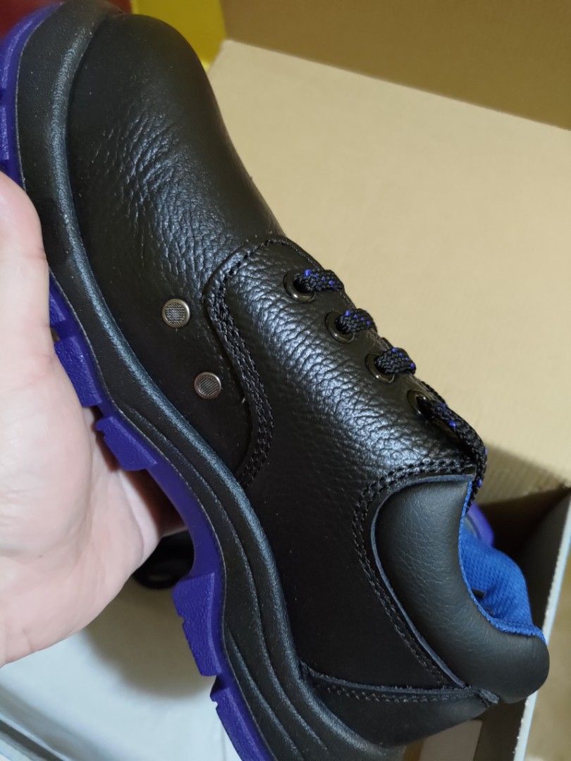 New 3M safety Shoes, Men's Fashion, Footwear, Boots on Carousell