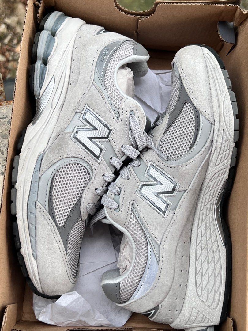 NEW BALANCE 2002R, Men's Fashion, Footwear, Sneakers on Carousell