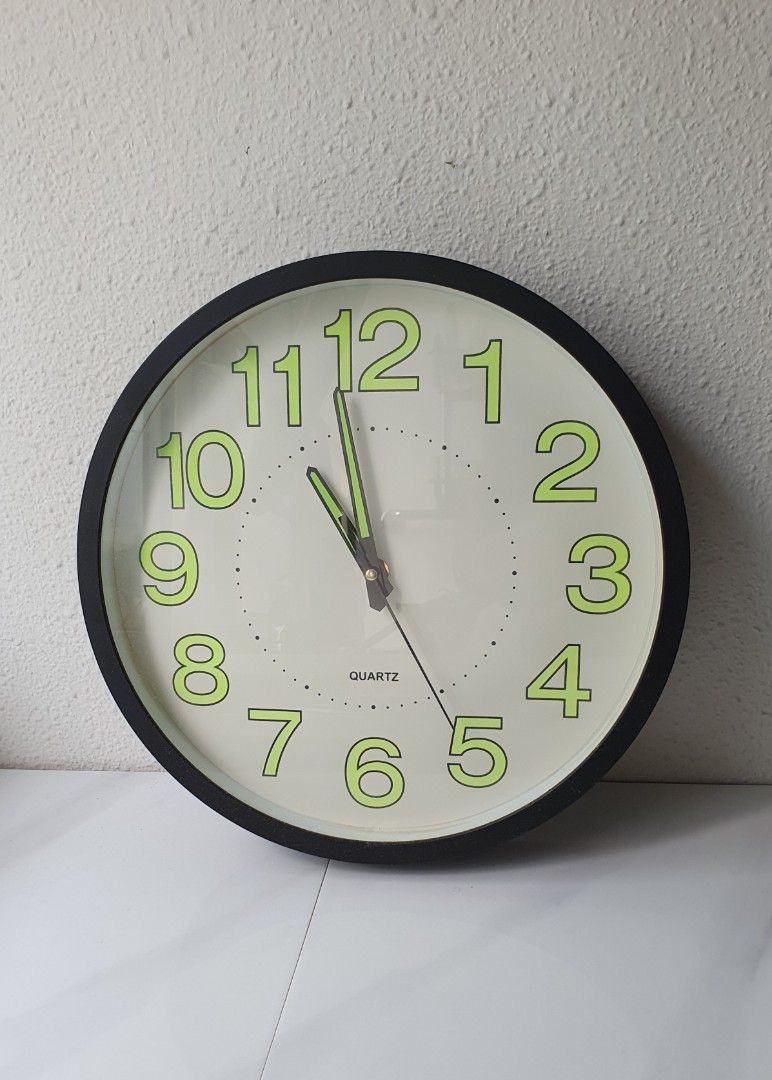 Nice Clock. Diameter 30cm, Furniture & Home Living, Home Decor, Clocks ...
