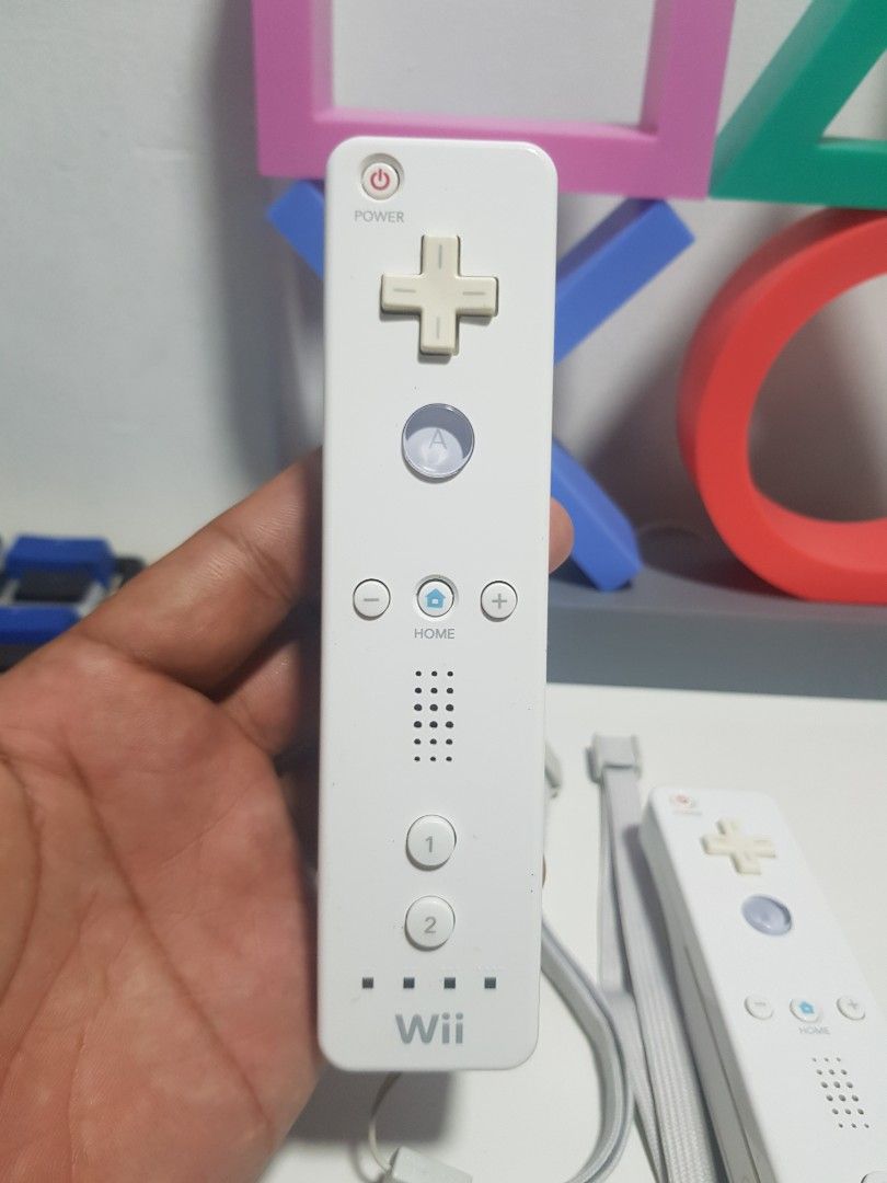 Nintendo Wii Wiimote on Carousell