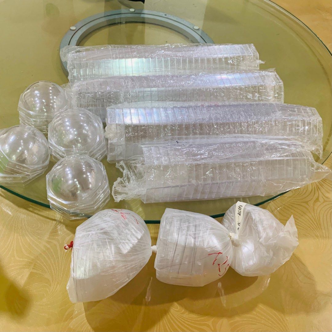 Octagon plastic cups with cover, Furniture & Home Living, Kitchenware ...