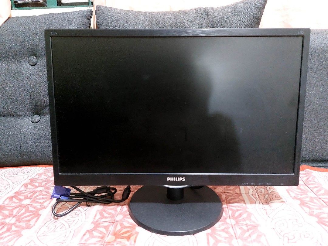 Philips 22 inch 1080x720 60hz With vga cable, Computers & Tech, Parts ...