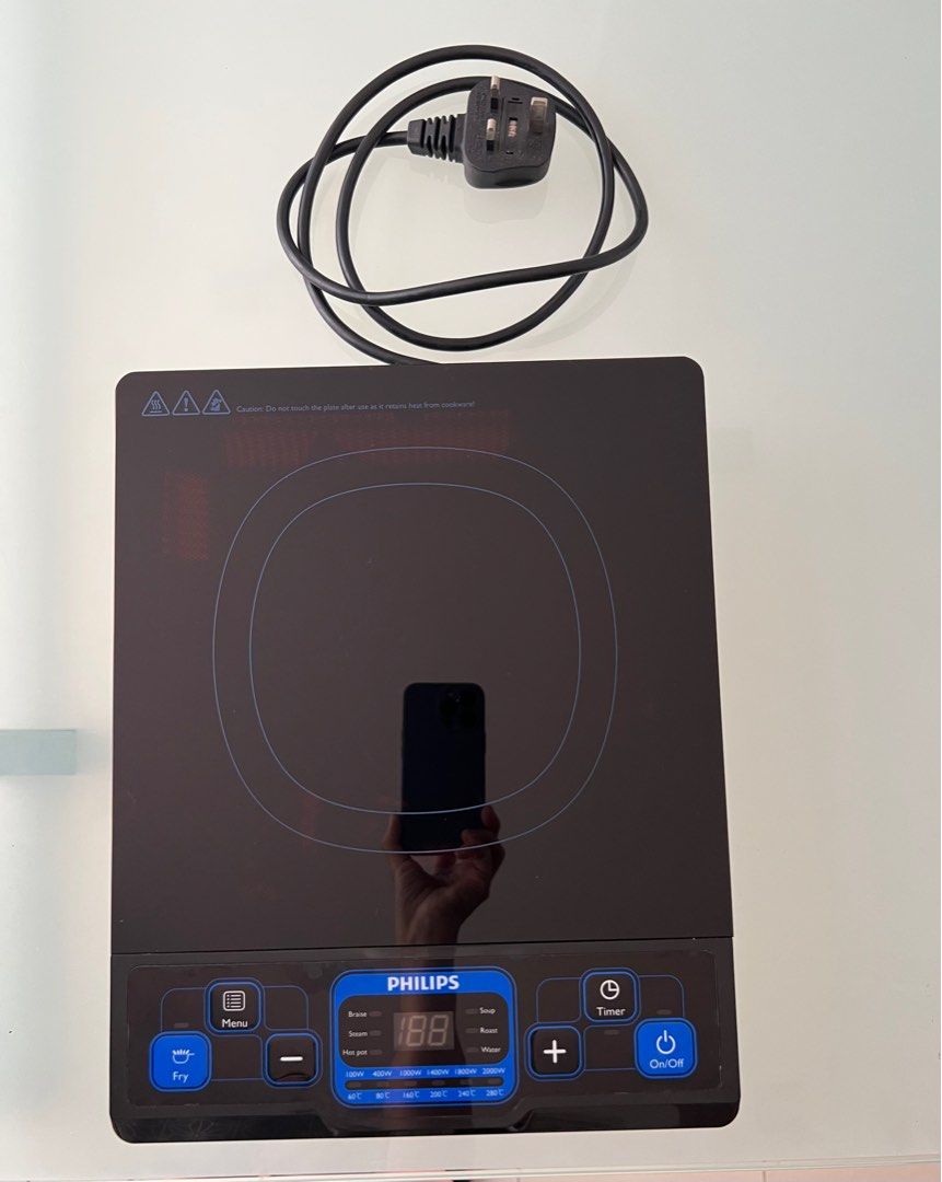 Philips induction cooker, TV & Home Appliances, Kitchen Appliances ...