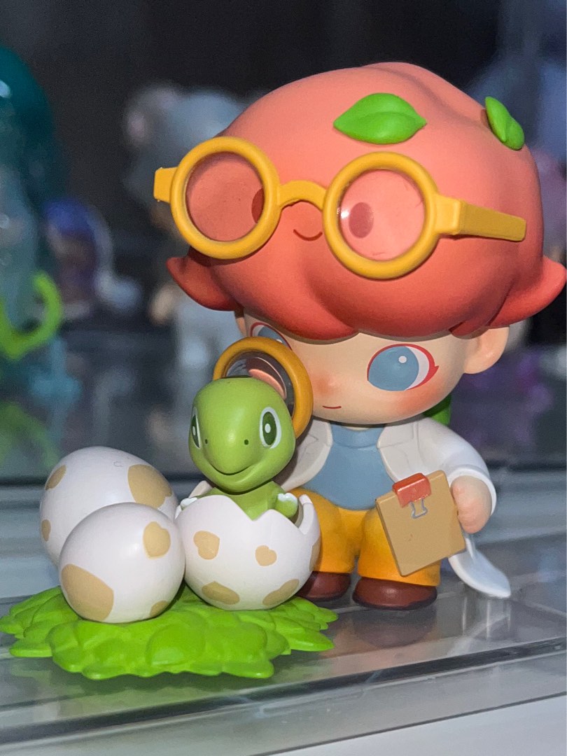 popmart dimoo dinosaur series (dinosaur egg researcher), Hobbies & Toys ...
