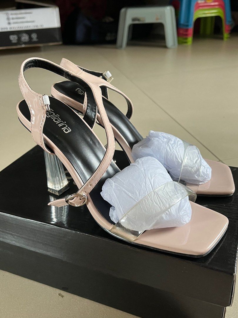 Preloved Figliarina Heels, Women's Fashion, Footwear, Heels on Carousell