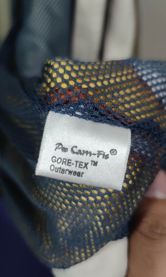 Pro Cam-Fis x Goretex water resistant on Carousell