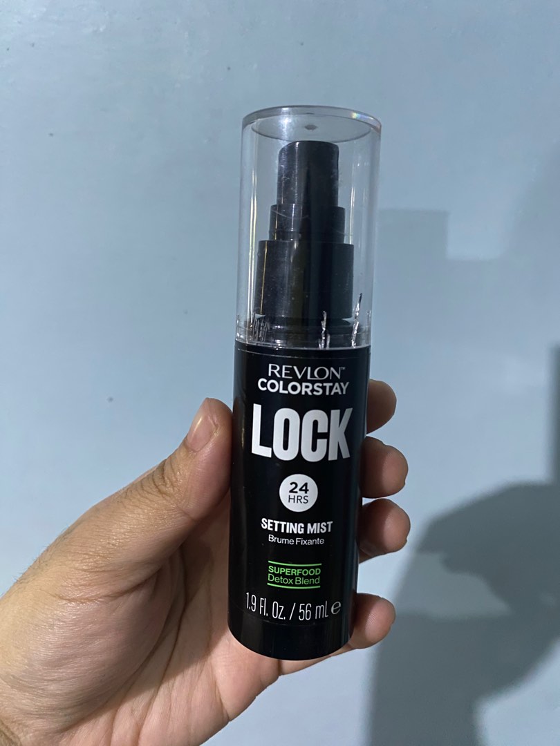 Revlon Colorstay Lock 24H Setting Mist on Carousell