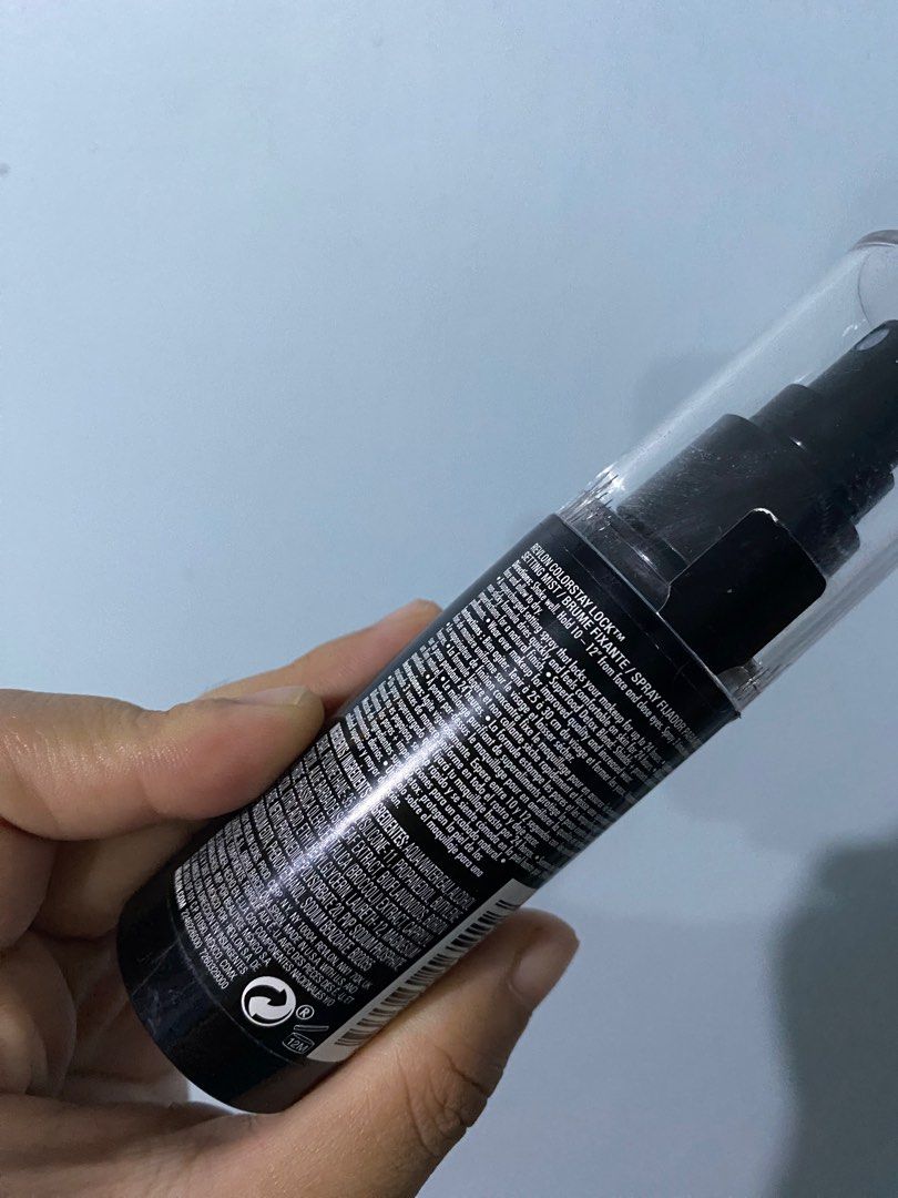 Revlon Colorstay Lock 24H Setting Mist on Carousell