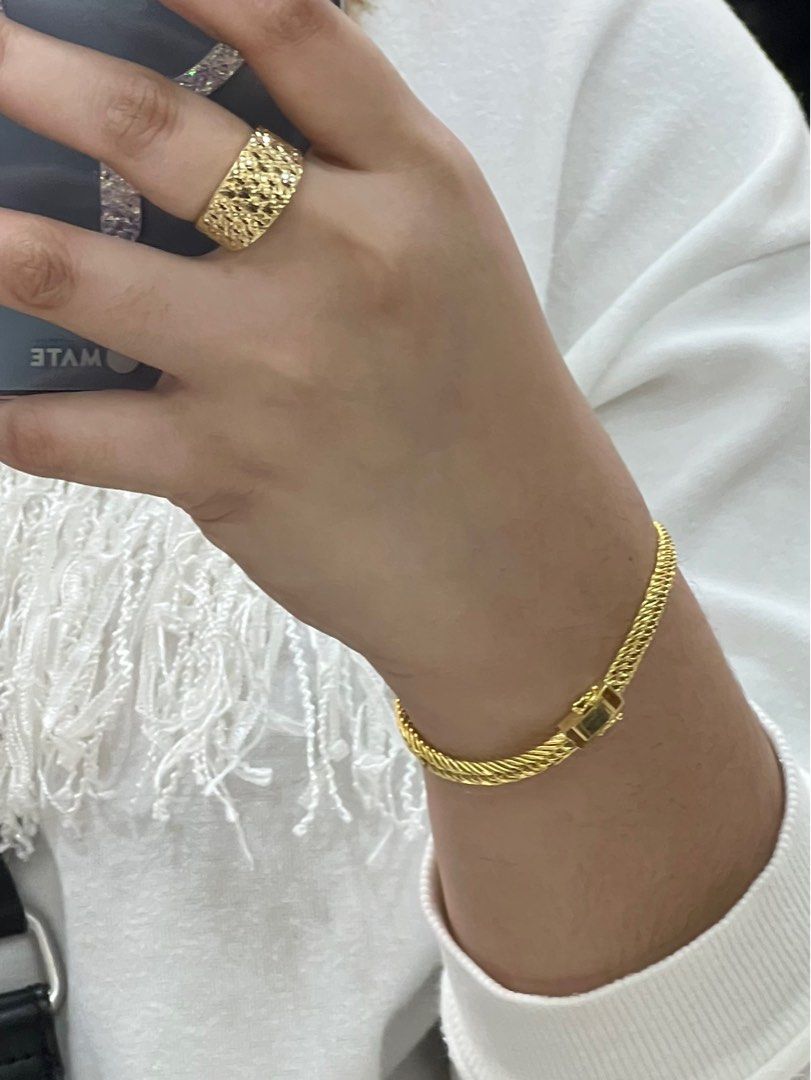 SAUDI GOLD 18K TRIPLE LOCK JAPAN STYLE, Luxury, Accessories on Carousell