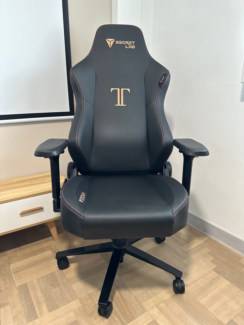 Secretlab Gaming Chair Titan, Furniture & Home Living, Furniture ...