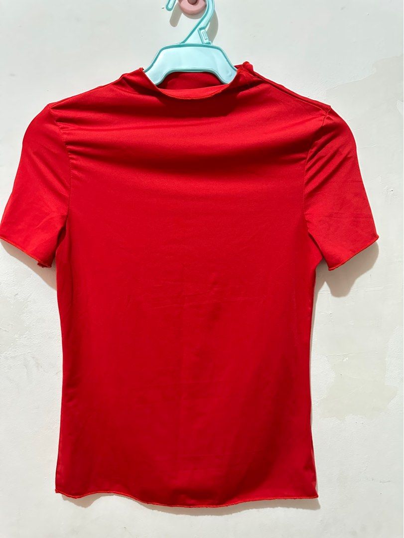 Shein Red Top, Women's Fashion, Tops, Blouses on Carousell