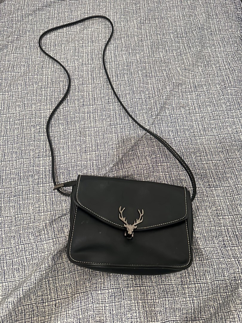 Small Cross Body Bag, Women's Fashion, Bags & Wallets, Purses & Pouches ...