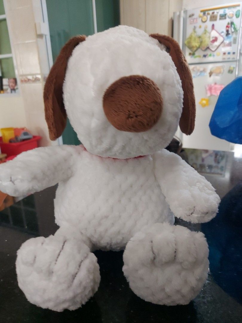 Snoopy Soft toy, Babies & Kids, Infant Playtime on Carousell