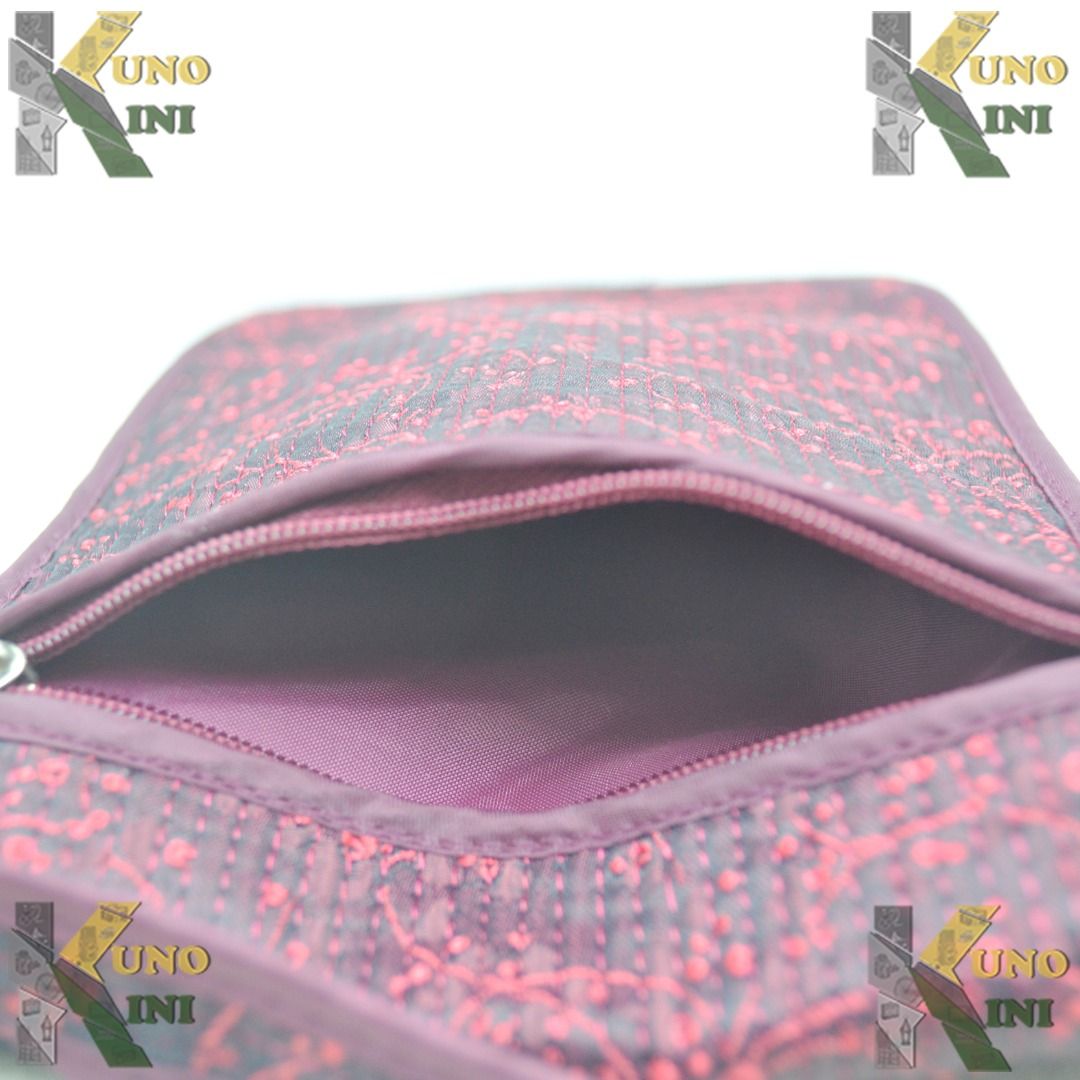 TAS SELEMPANG MERAH DARI KOREA - New, Antik, Pajangan di Carousell