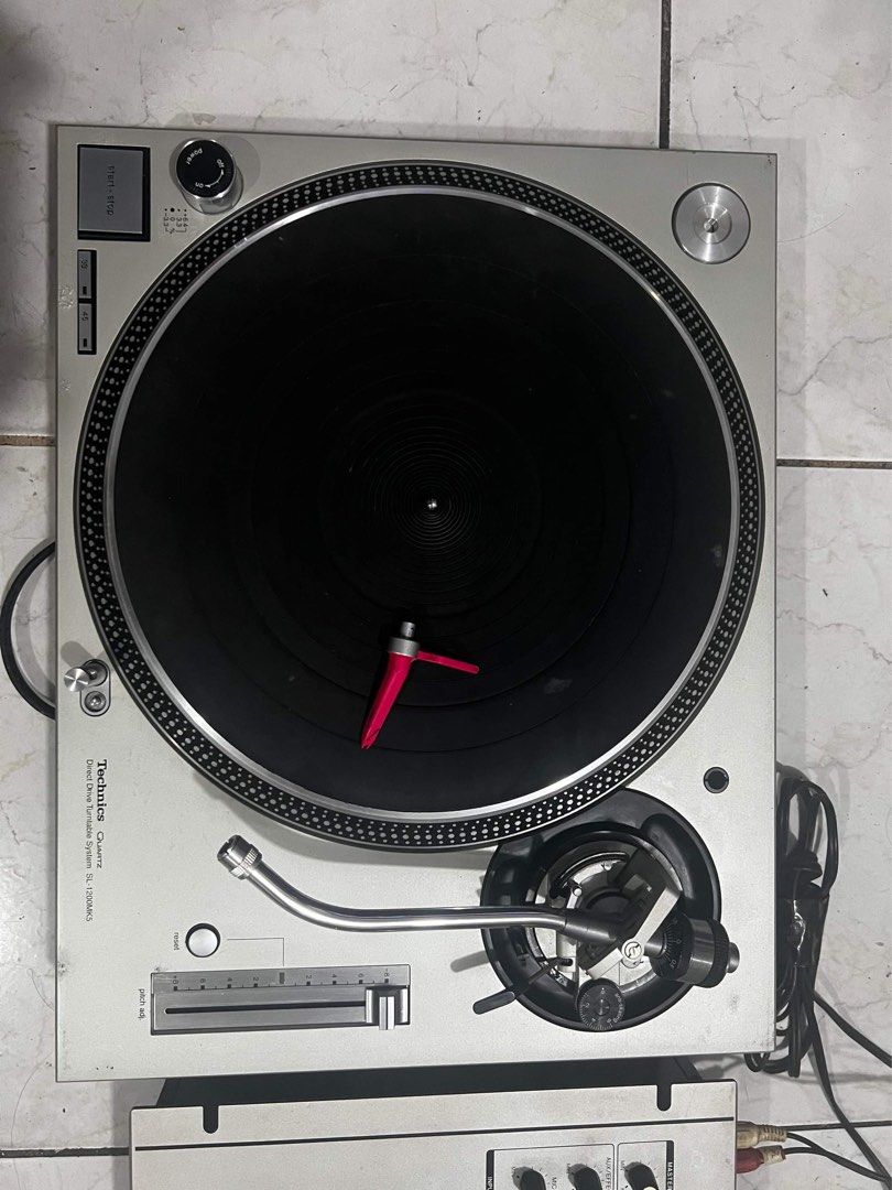 Technics-SL 1200 MK7 Direck Drive with SH-EX 1200 Mixer, Audio, Other ...