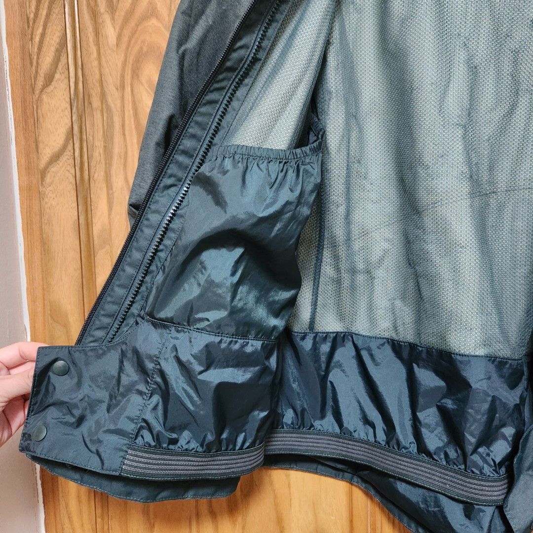 The North Face waterproof hardshell jacket, Women's Fashion, Coats ...