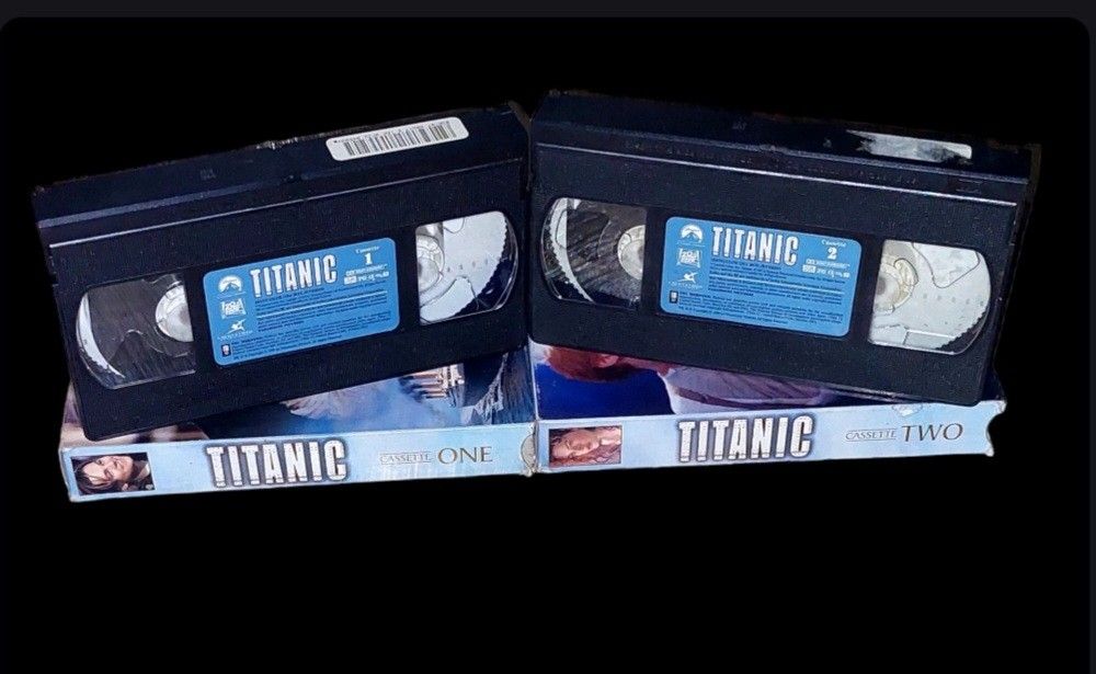 Titanic # Vintage VHS Side 1&2, Hobbies & Toys, Music & Media, CDs ...