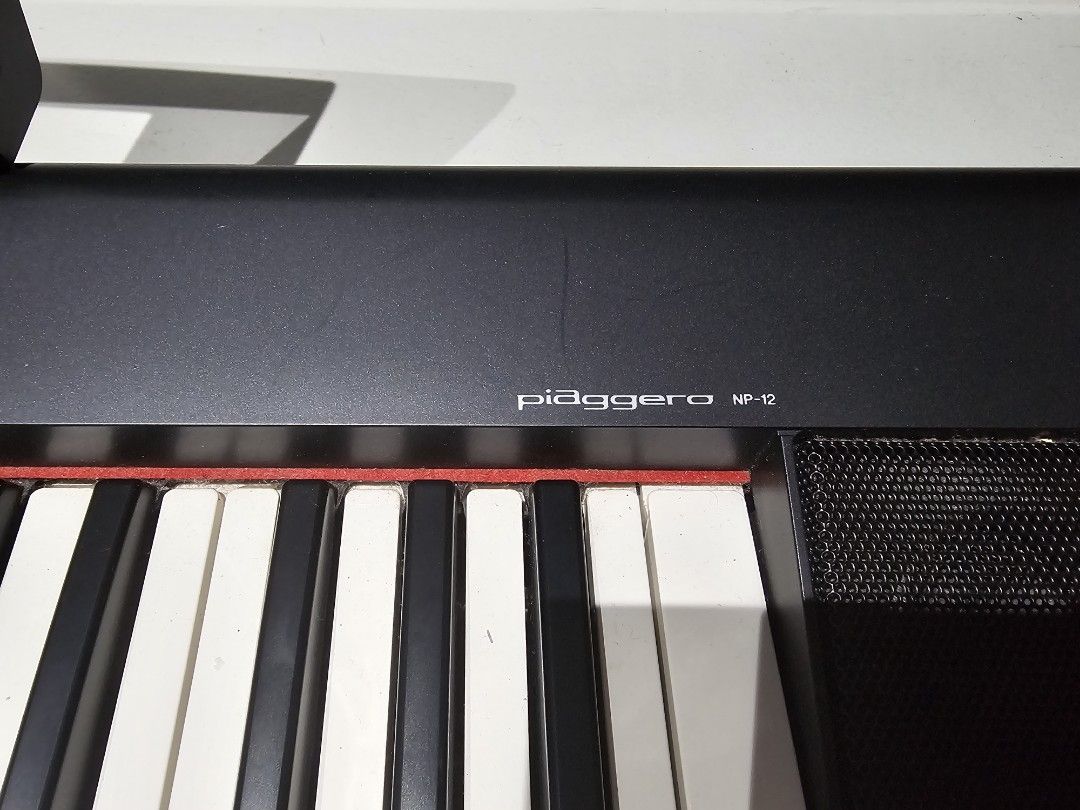 Yamaha keyboard Piaggero NP-12, Hobbies & Toys, Music & Media, Musical ...