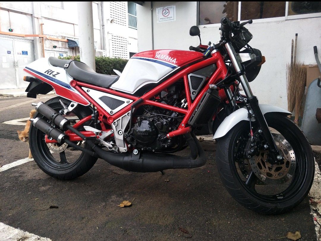 Yamaha r1z 250 untuk di jual.., Motorbikes on Carousell
