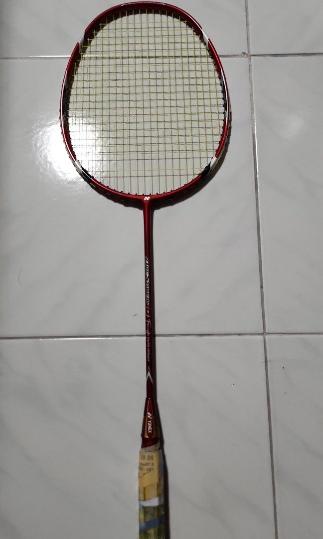 Yonex Arcsaber 10 Taufik Hidayat Badminton Racquet, Sports Equipment ...