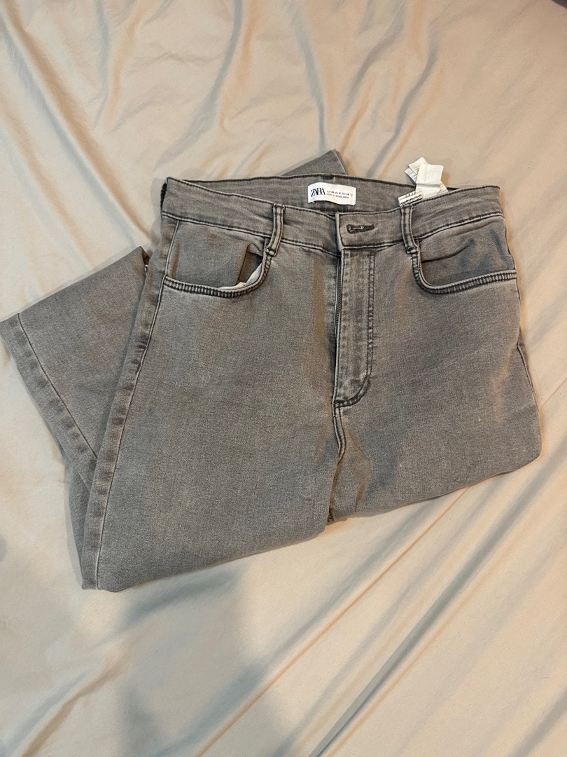 Zara Pants, Women's Fashion, Bottoms, Jeans on Carousell