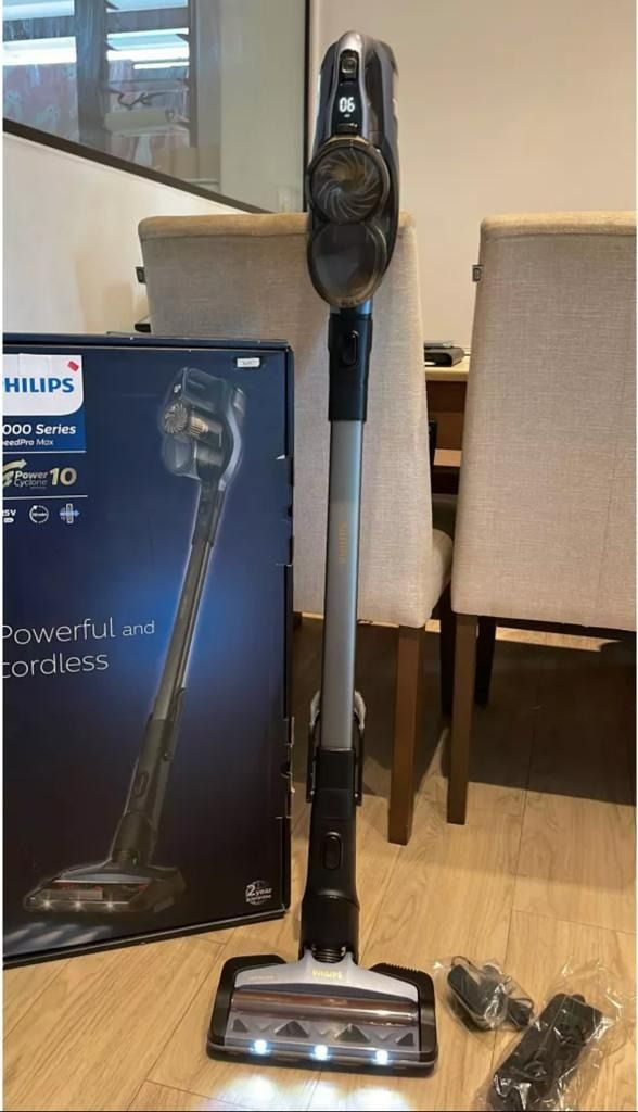 3642) PHILIPS CORDLESS STICK VACUUM CLEANER - XC8043/01, TV & Home ...