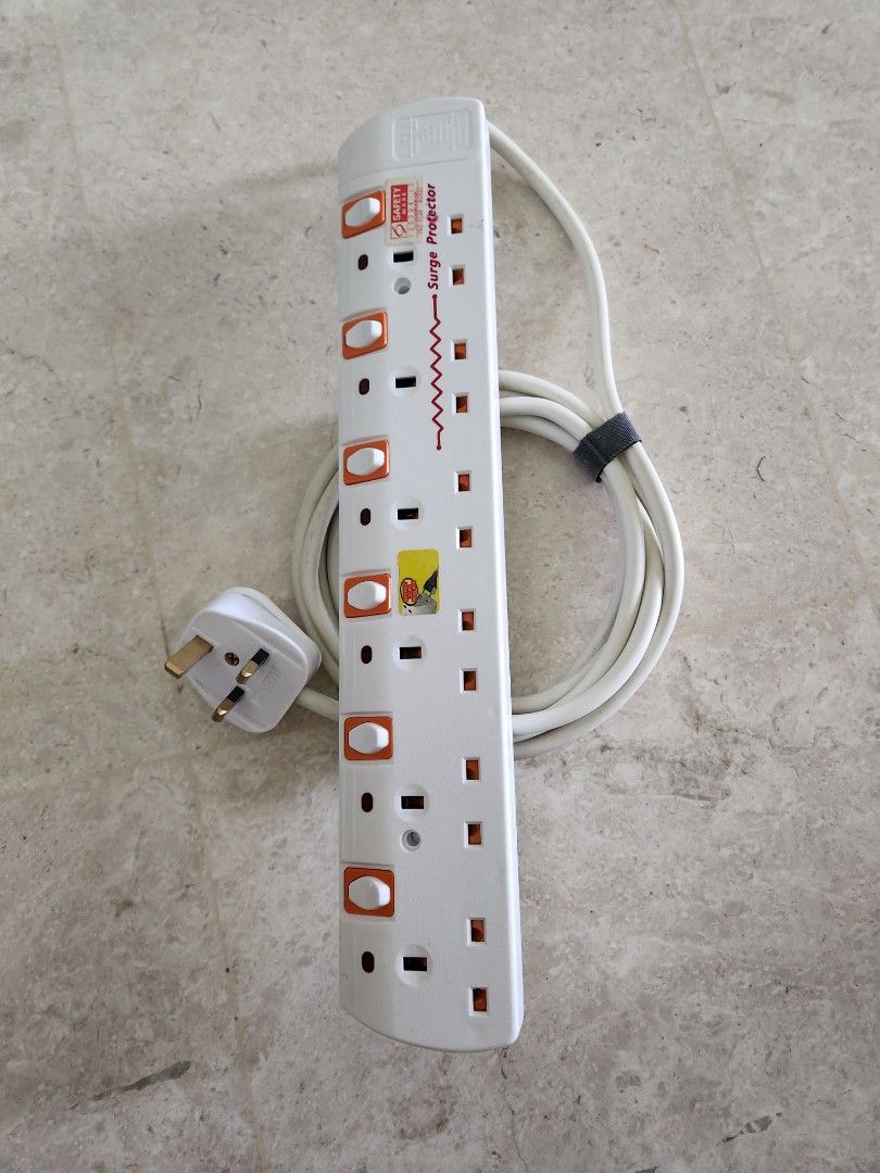 ~3 Meters Extension Socket / Cord 6 way 3 pin SG Safety Mark, TV & Home ...