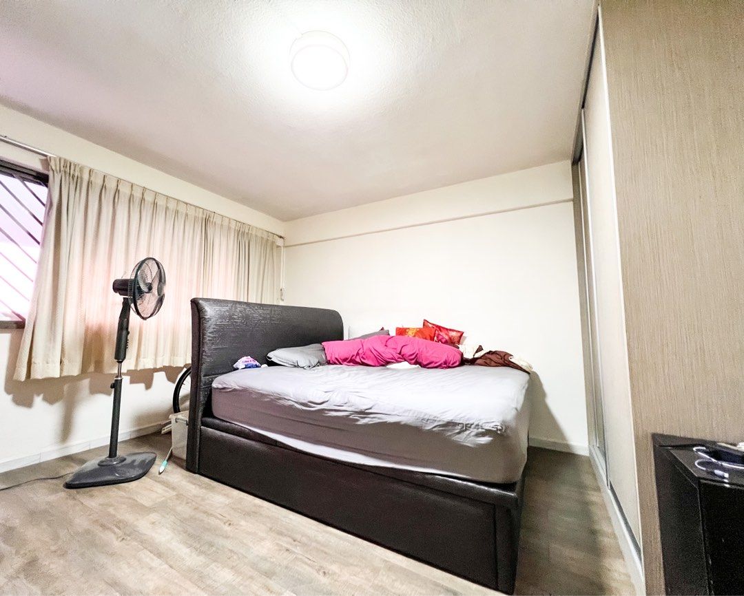 690 Hougang Street 61 Hougang Spring, Property, For Sale, HDB on Carousell